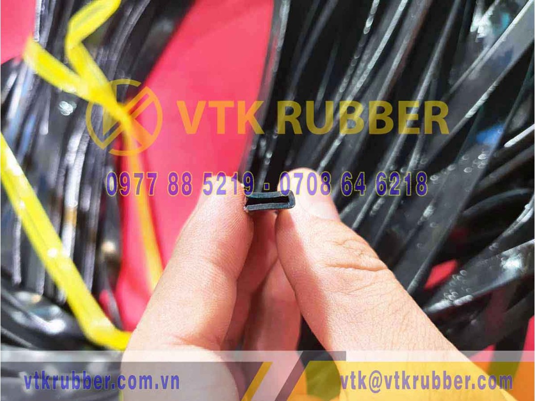 Ron cao su thường chữ U 4x10x1.5 | VTK Rubber