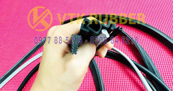 Ron cao su silicon xốp chịu nhiệt | VTK Rubber