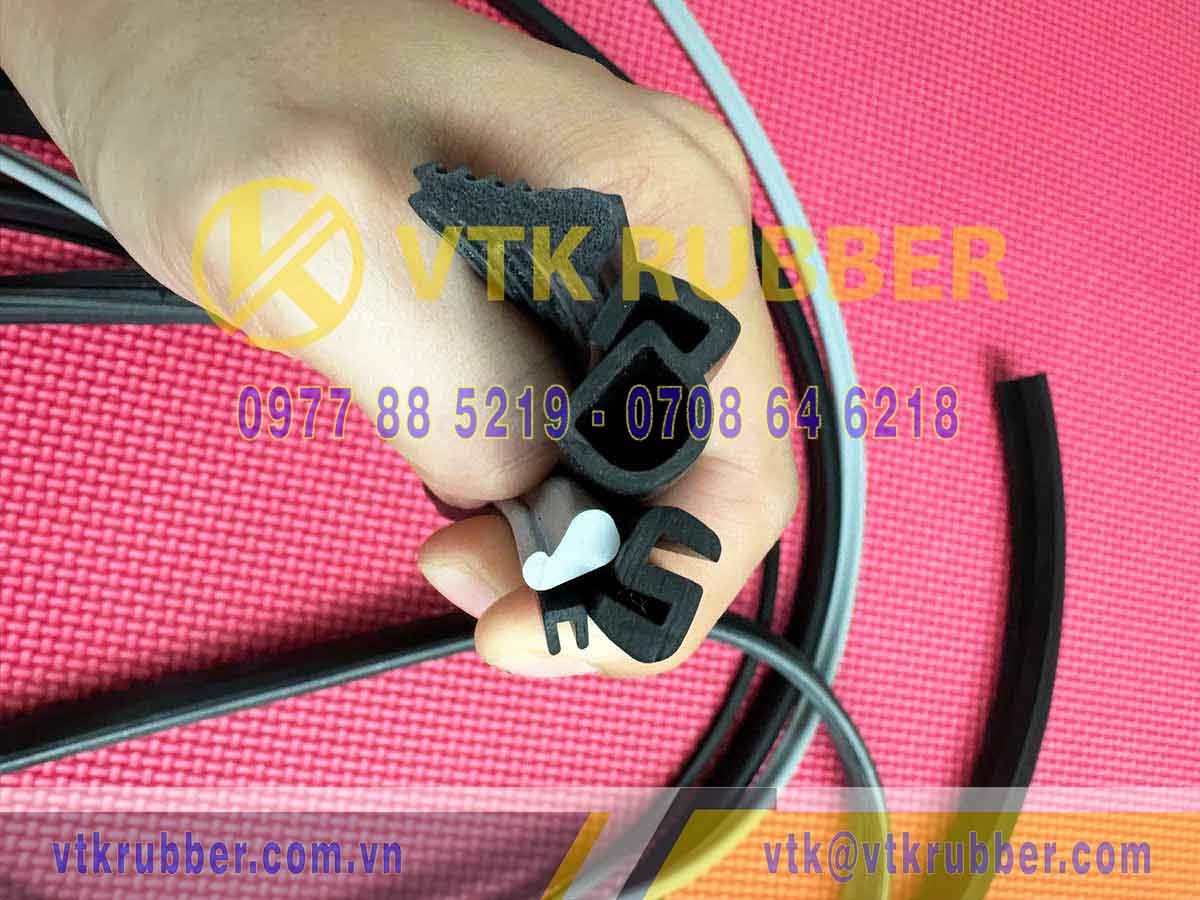 Ron cao su silicon xốp chịu nhiệt | VTK Rubber