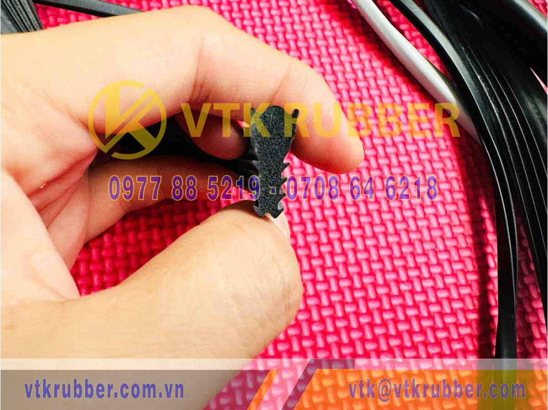 Ron cao su silicon xốp chịu nhiệt | VTK Rubber