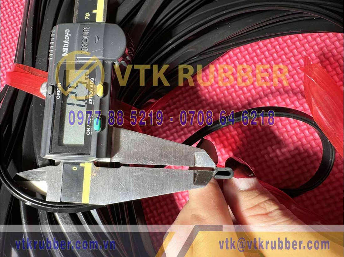 Ron cao su EPDM chữ U 4x7x1.5 | VTK Rubber