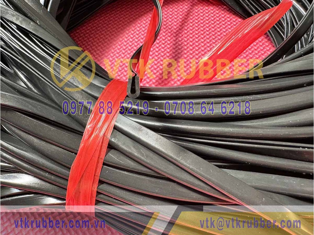 Ron cao su EPDM chữ U 4x7x1.5 | VTK Rubber